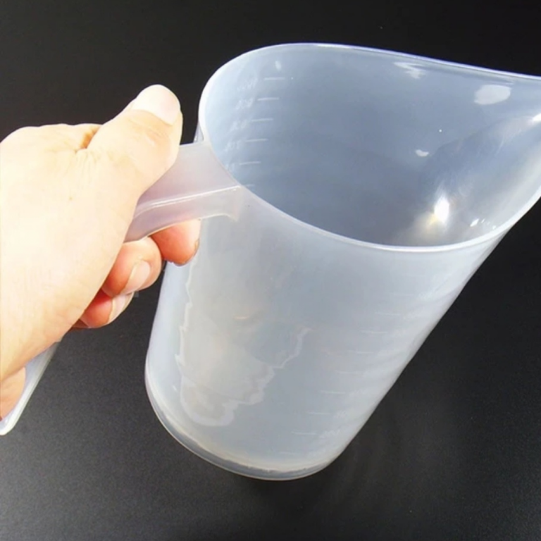 Plastic Mixing & Pouring Jugs (1L) – Joytek Candle Supply